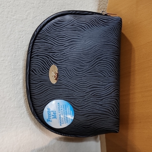 Cool it Caddy | Bags | Cool It Caddy | Poshmark